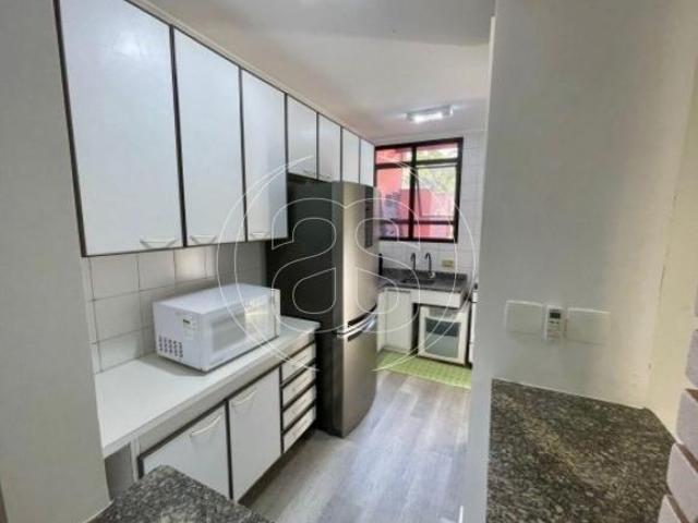 Casa em condomínio á venda em Riviera De São Lourenço