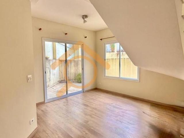 Casa em Condomínio à Venda em São Paulo SP, Jardim Marajoara: 3 Quartos, 1 Suíte, 2 Salas, 3 Banheir