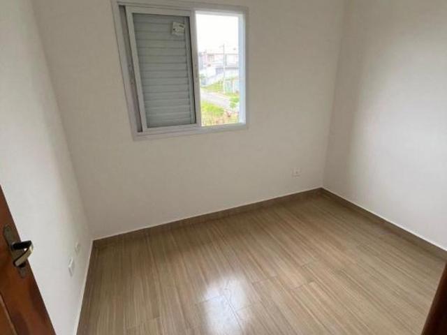 Casa em Condomínio à Venda em Santana de Parnaíba SP Villas do Jaguari: 3 Quartos, 1 Suíte, 3 Banh