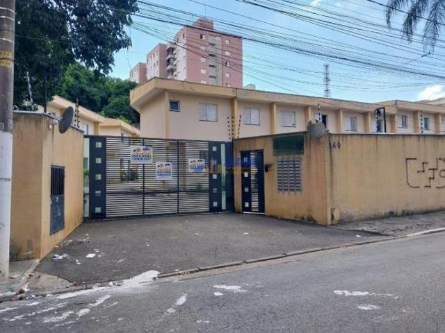 Casa em Condominio a Venda em Sao Paulo Guilhermina Esperanca: 2 Quartos, 2 Salas, 1 Banheiro, 1 V