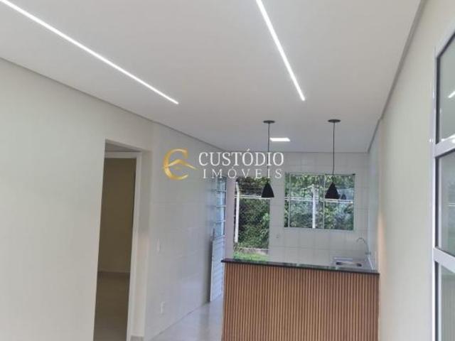 Casa em Condomínio à Venda em Sorocaba SP 2 Quartos, 1 Sala, 1 Banheiro, 2 Vagas de Garagem Jard