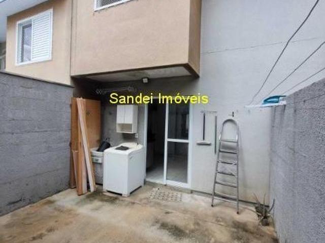 Casa em Condomínio à Venda em Sorocaba SP, Bairro Caguassu! 2 Quartos, 1 Sala, 1 Banheiro, 1 Vaga de