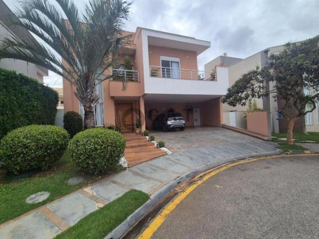 Casa em Condomínio à Venda em Sorocaba SP Condomínio Vila do Bosque 3 quartos, 1 suíte, 2 salas