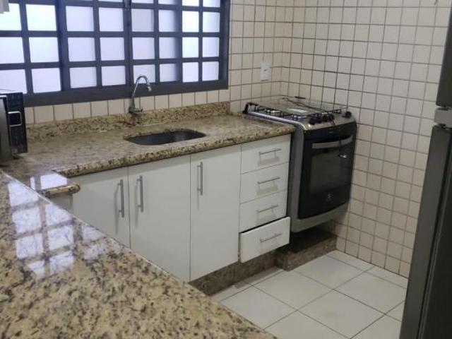 Casa em Condomínio à Venda em Sumaré SP, Estância Árvore da Vida: 2 Quartos, 1 Suíte, 2 Salas, 2 Ban