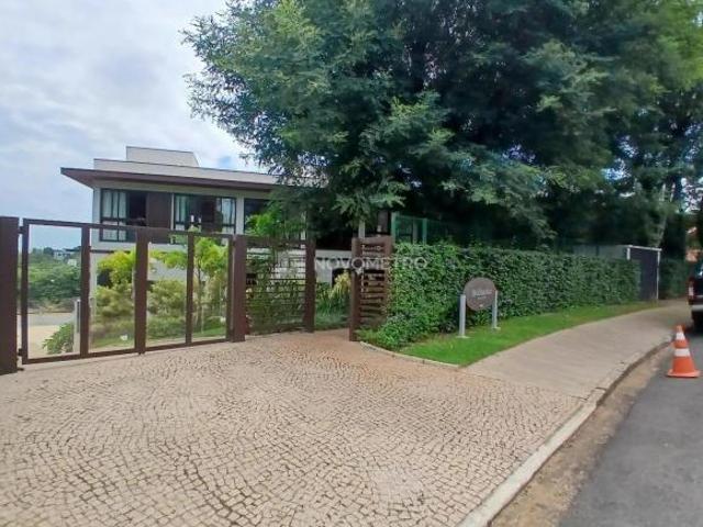 Casa em Condomínio à Venda Gramado Campinas 3 Suítes