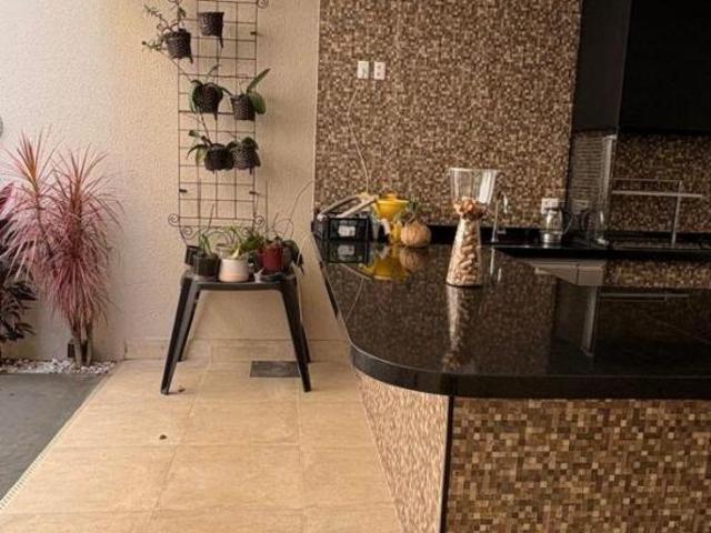 CASA em CONDOMÍNIO à venda LÚMEN CHRISTI N.Campinas Linda maravilhosa, 3 suites, 4gars
