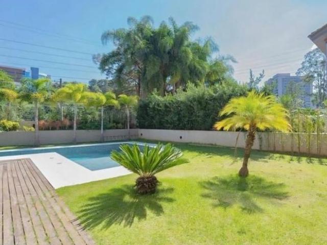 Casa em Condomínio a venda na Tamboré III, Alphaville, Santana de Parnaíba, SP