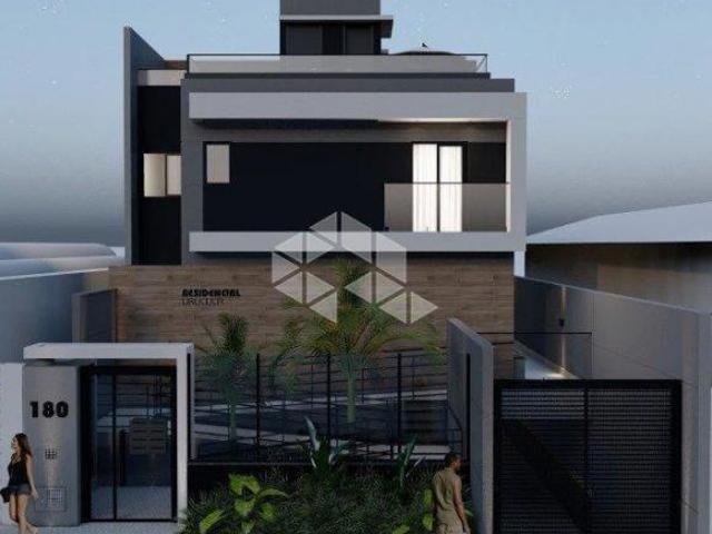 CASA EM CONDOMÍNIO À VENDA NA VILA ANTONINA!