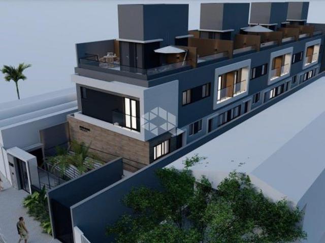 CASA EM CONDOMÍNIO À VENDA NA VILA ANTONINA!