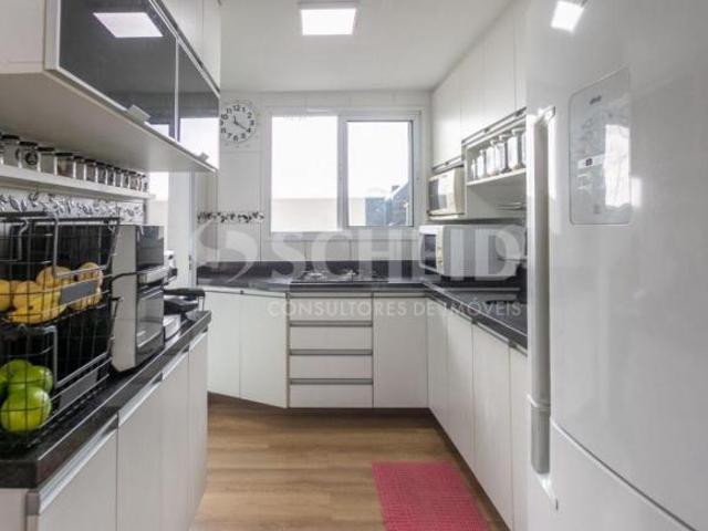 Casa em Condomínio á Venda na Vila Império com 67m², 2 quartos, 2 vagas