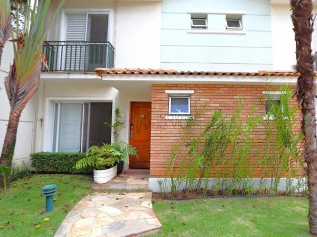 Casa em condomínio à venda na Aclimação 3 dormitórios 2 vagas