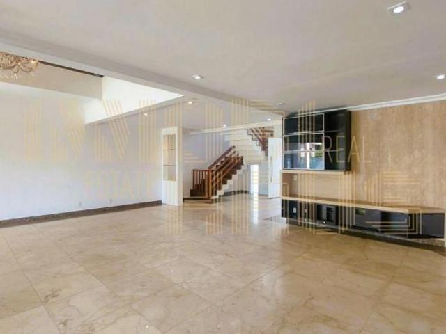 CASA EM CONDOMÍNIO À VENDA NA CHÁCARA MONTE ALEGRE, SP 6 QUARTOS