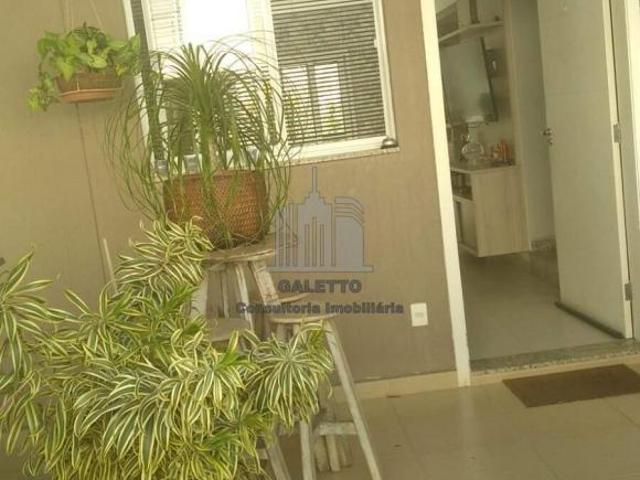 Casa em condomínio à venda na chácara primavera, 3 quartos sendo 1 suíte com ar condicionado e churr