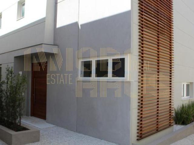 Casa em condomínio à venda na Granja Julieta, SP 4 quartos