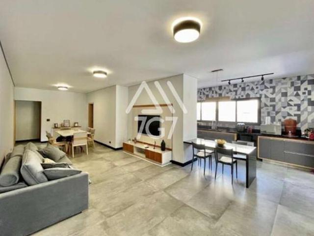 CASA EM CONDOMÍNIO À VENDA NA GRANJA VIANA