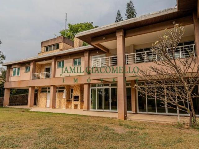 Casa em Condomínio, à venda, na Malota em Jundiaí AT: 5.000,00m² 4 SUÍTES Ampla e Conservada!