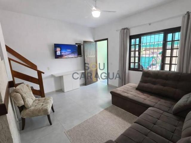 Casa em condomínio a venda na Martim de Sá com 2 suítes a 500m da praia