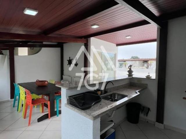 CASA EM CONDOMÍNIO À VENDA NA PRAIA DA ENSEADA CA01709