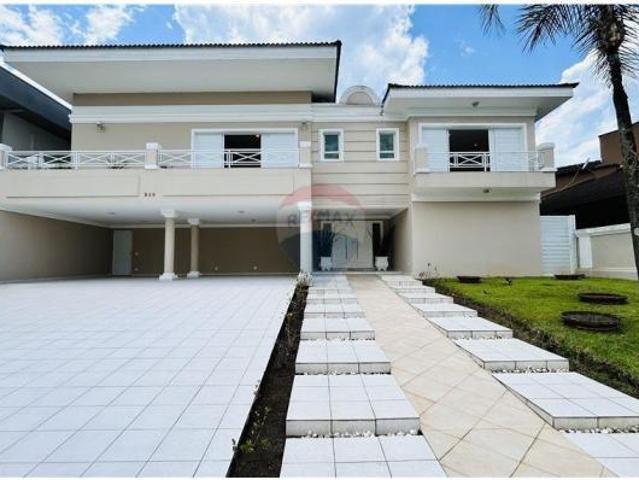 Casa em condomínio à venda na Praia de Pernambuco Guarujá