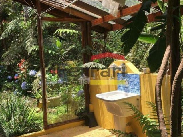 Casa em condomínio à venda na Serra da Cantareira