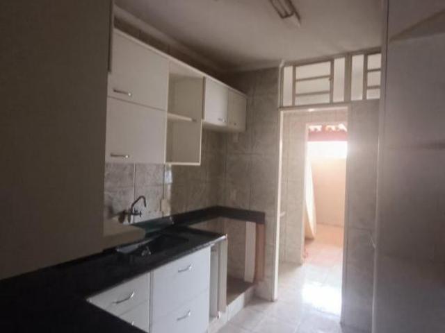 Casa em Condomínio à Venda no Village Maria Stella, São José do Rio