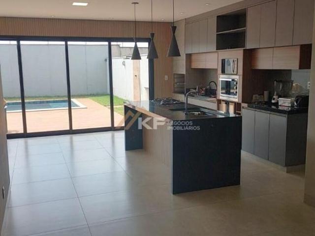 Casa em Condomínio à Venda no Vivendas da Matas Ribeirão Preto / SP