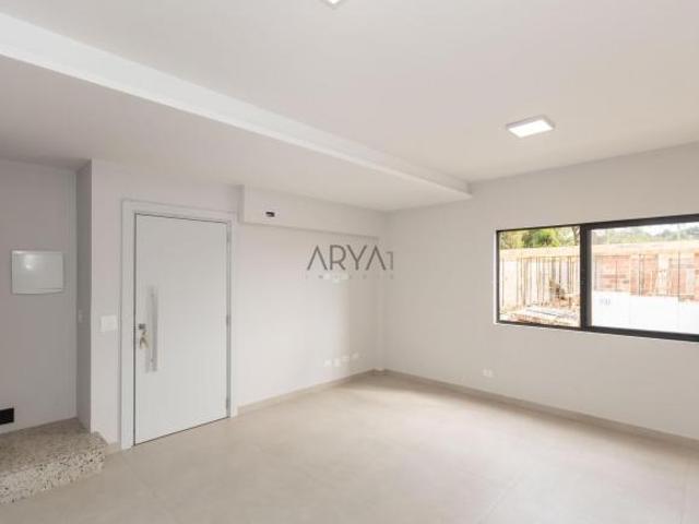 Casa em condomínio à venda no Abranches ARYA1