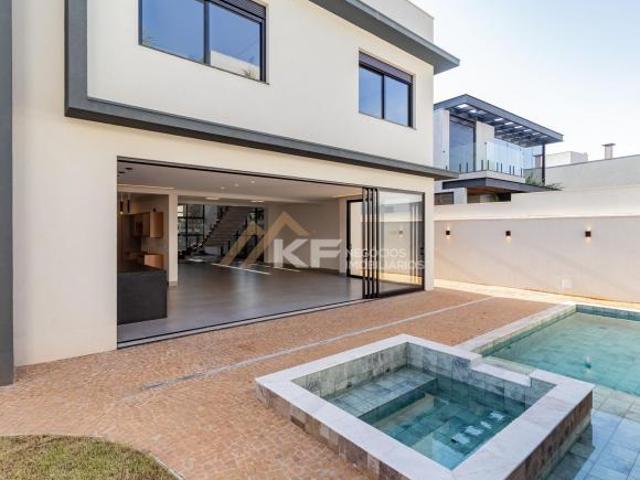 Casa em Condomínio á Venda no Alphaville III Ribeirão Preto / SP