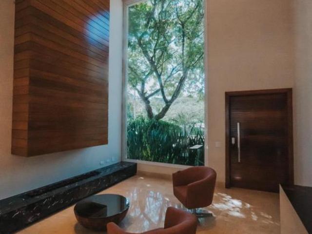 Casa em condomínio à venda no Alphaville 11 com 4 suítes