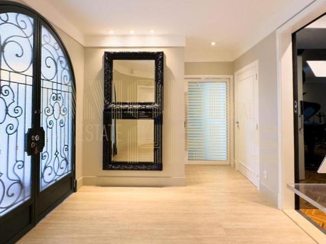 Casa em condomínio à venda no Alto da Boa Vista | 5 quartos / 5 suítes