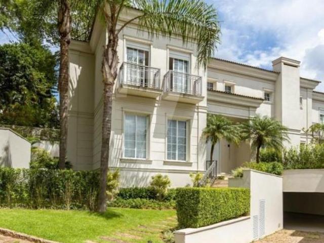 Casa em condomínio à venda no Alto da Boa Vista