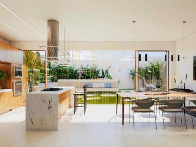Casa em condomínio à venda no Alto de Pinheiros | 4 quartos / 4 suítes