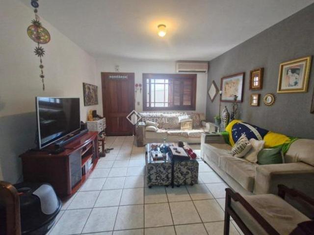 Casa em Condomínio à venda no Altos do Ipê com 3 quartos e 1 vaga de garagem