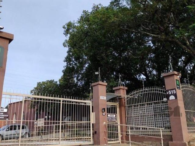 Casa em Condomínio à Venda no Bairro São Lucas, Viamão