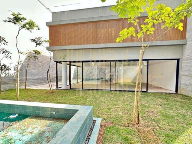 Casa em Condomínio à venda no Brooklin com 4 quartos