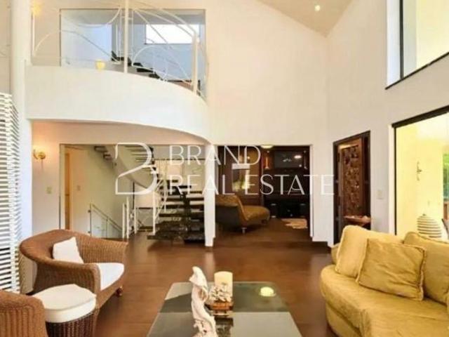 Casa em Condomínio á venda no Brooklin com 700m², 4 quartos e 5 vagas de garagem