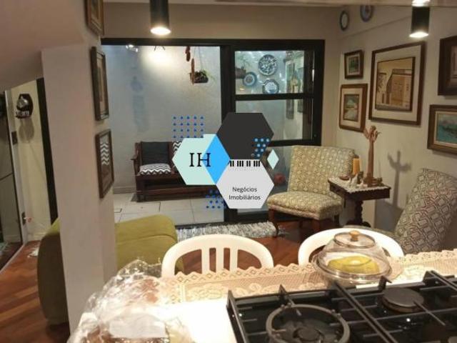 Casa em Condomínio à Venda no Brooklin Paulista, São Paulo SP: 1 Quarto, 1 Suíte, 3 Salas, 2 Banheir