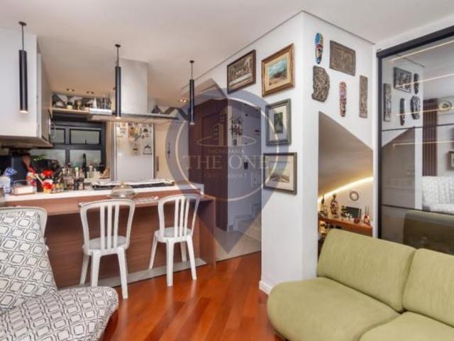 Casa em Condomínio à Venda no Brooklin Paulista, São Paulo SP! 2 Quartos, 1 Suíte, 2 Salas, 3 Banhei