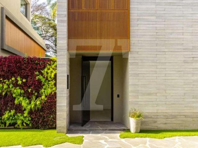 Casa em condomínio à venda no Brooklin,projeto João Armentano