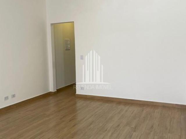 Casa em Condomínio à Venda no Brás São Paulo SP: 2 Quartos, 1 Sala, 3 Banheiros, 1 Vaga, 120m²!