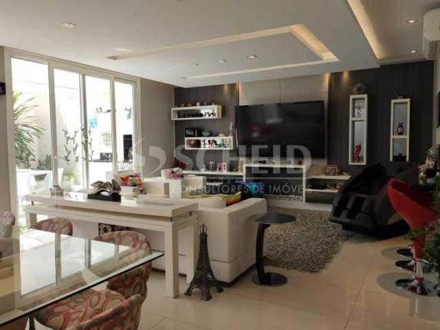 Casa em Condominio à Venda no Campo Belo 380 m²