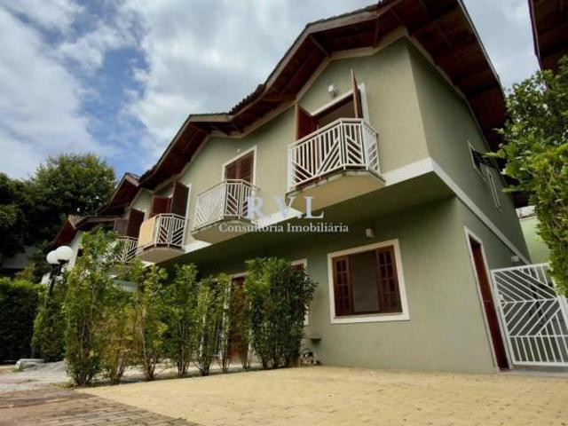 Casa em Condomínio à Venda no Centro de Atibaia SP: 2 Dormitórios, 1 Sala, 1 Banheiro, 2 Vagas 69