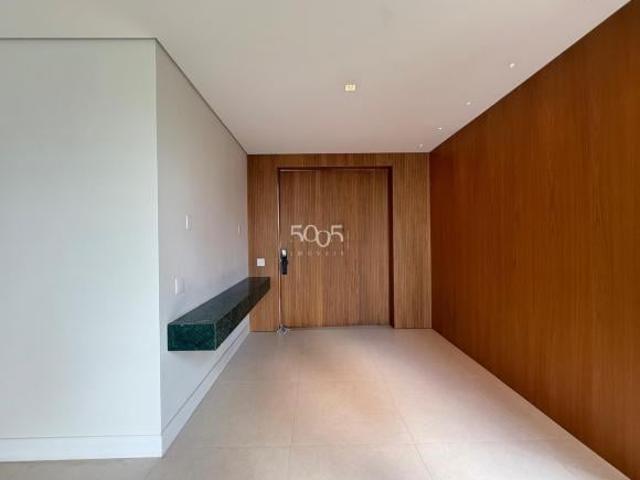 Casa em condomínio à venda no Condomínio Campos de Santo Antônio II, 4 suítes, 700m² de área total