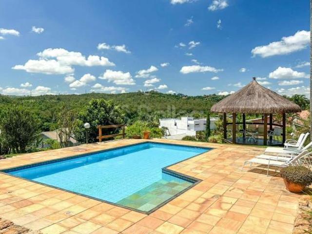 Casa em condomínio a venda no Condomínio Chácaras do Lago em Vinhedo, interior de São Paulo
