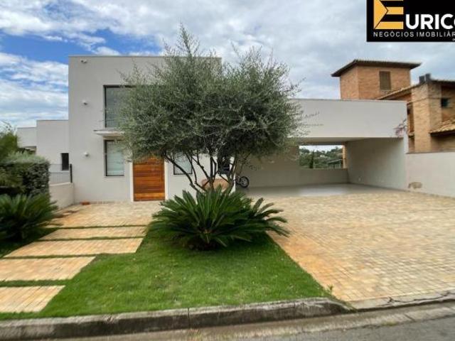 Casa em condomínio à venda no Condomínio Chácaras do Lago em Vinhedo/SP