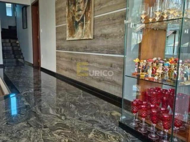 Casa em condomínio à venda no Condomínio Reserva Colonial em Valinhos/SP