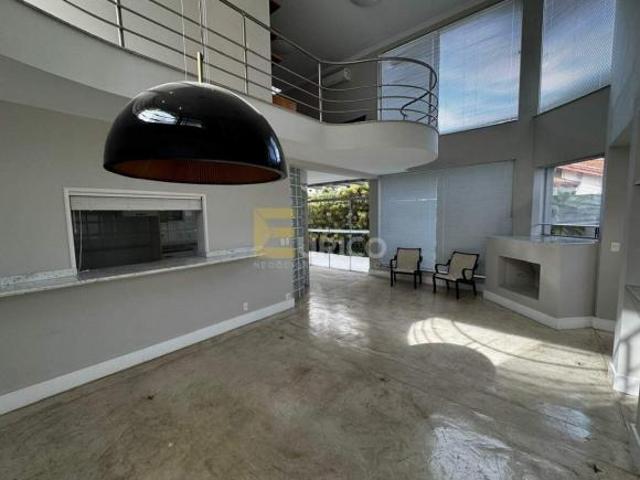 Casa em condomínio à venda no Condomínio Reserva Colonial em Valinhos/SP