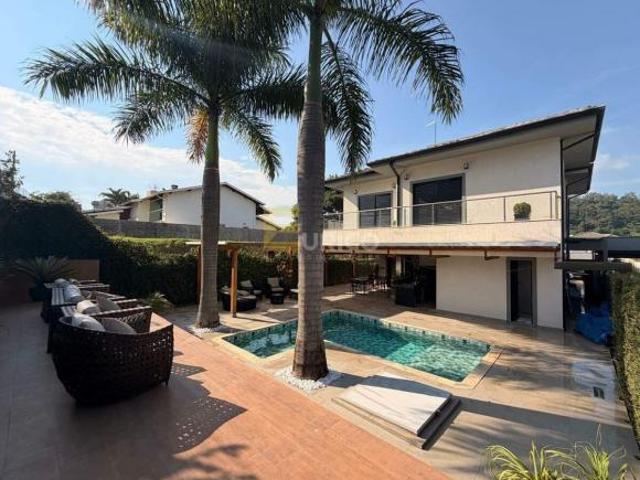 Casa em condomínio à venda no Condomínio Reserva dos Vinhedos em Louveira/SP
