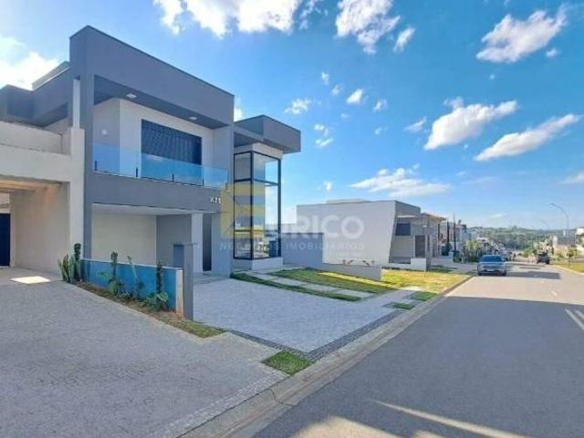 Casa em condomínio à venda no Condomínio Residencial Mont&apos Alcino em Valinhos/SP