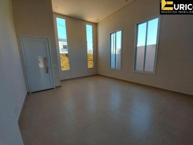 Casa em condomínio à venda no Condomínio Residencial Mont&apos Alcino em Valinhos/SP